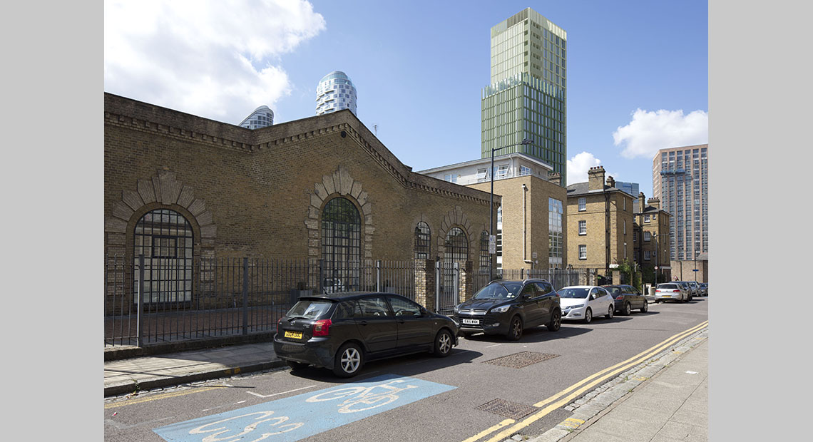 BLACKWALL – LB TOWER HAMLETS – Centro